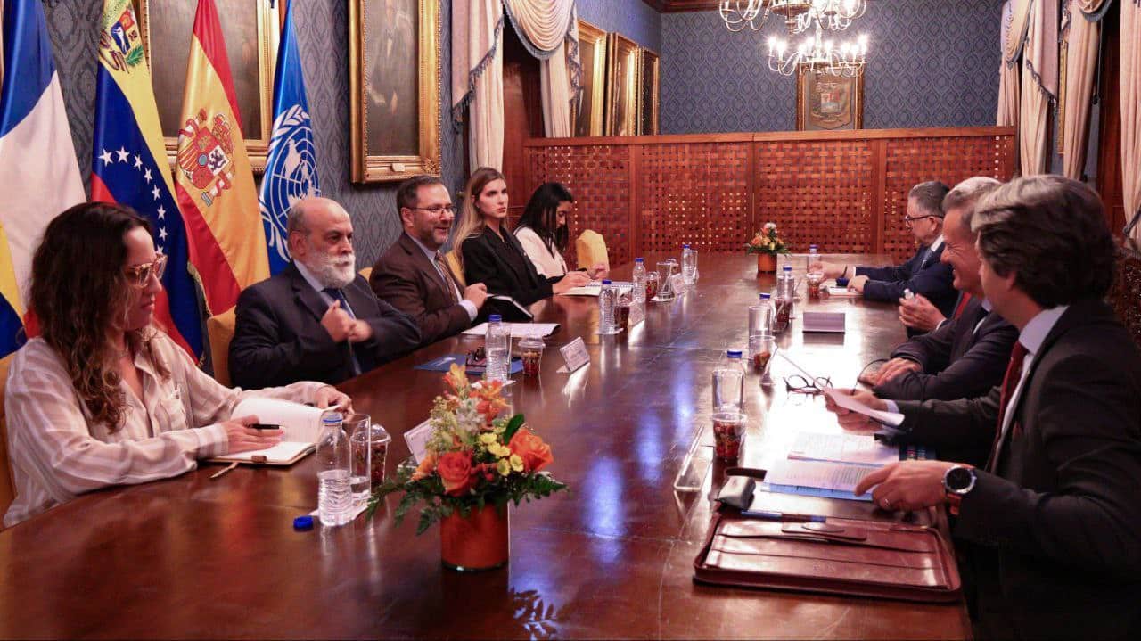 Venezuelan Foreign Minister Yván Gil holds a meeting with foreign ...